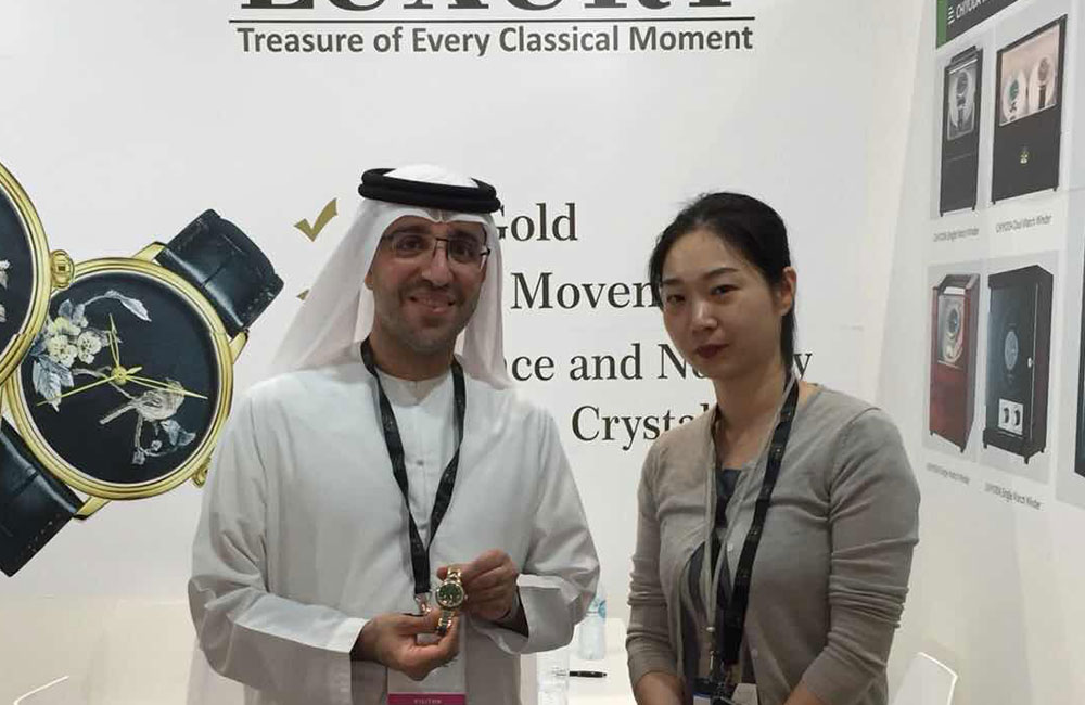 ECVV携自营产品参加迪拜国际珠宝展International Jewellery Dubai – ECVV-首家外贸点对点代理采购平台